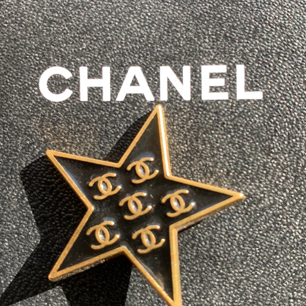 Vintage Chanel Gold And Black Six Star Rare Pin Brooc… - Gem